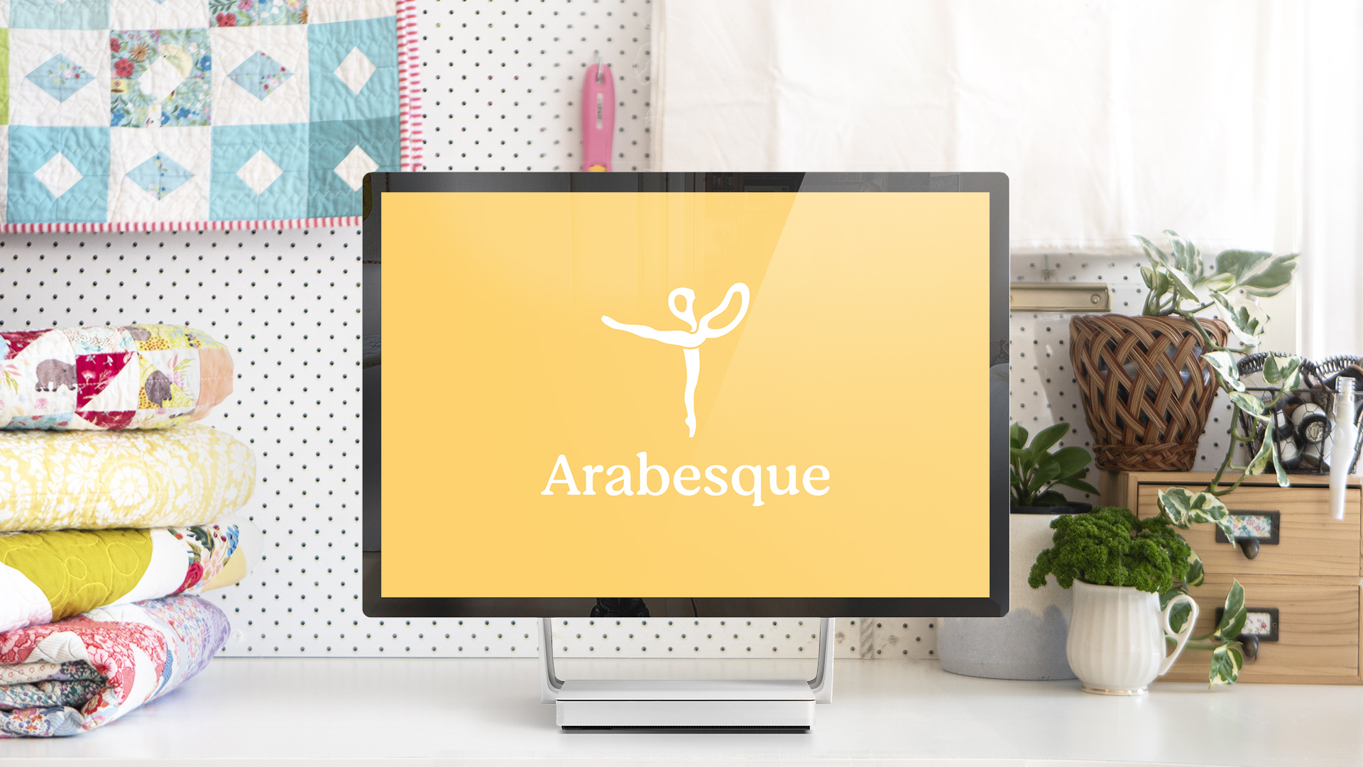 Arabesque Scissors